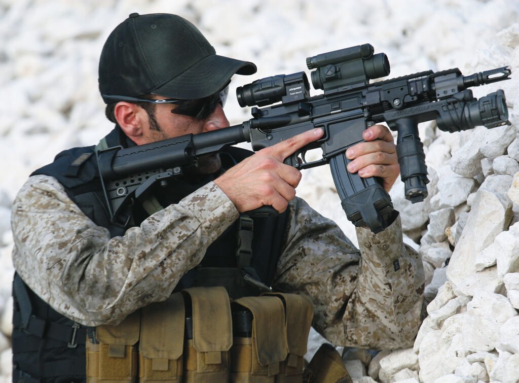 Aimpoint elegida por el FBI – Tactical OnLine